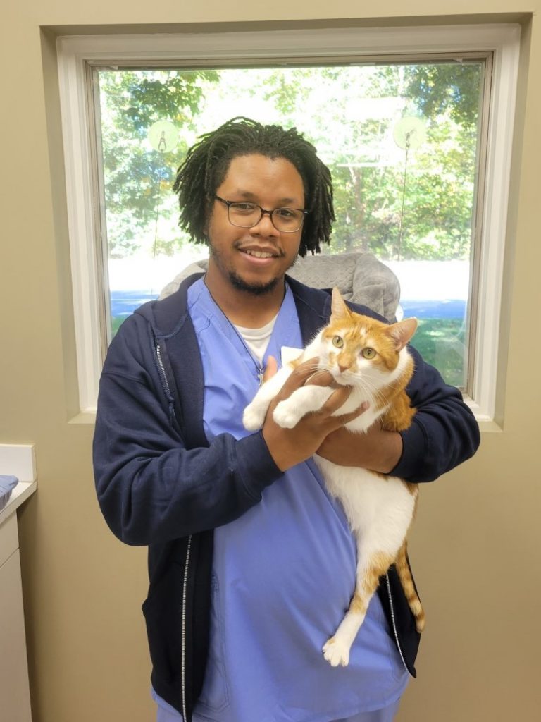 Technical Staff and Veterinary Assistants | Lawndale Veterinary Hospital